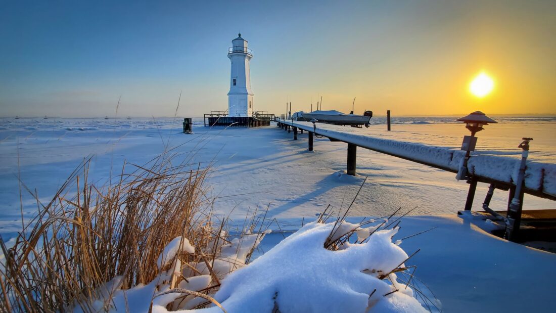 Island Sentinel – Grosse Ile's iconic Lighthouse – Alliance of ...